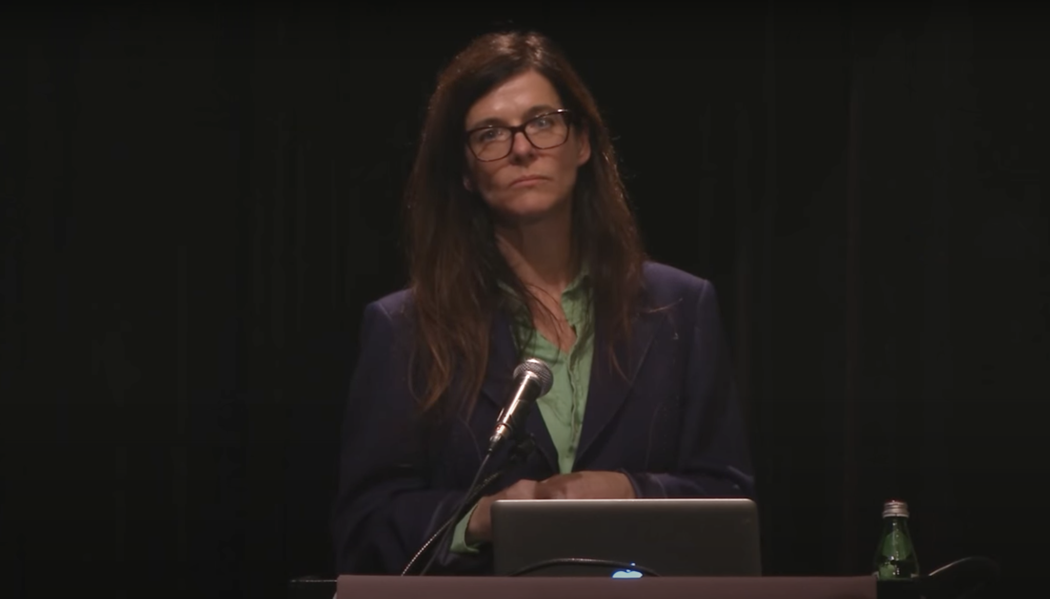 Fiona Banner AKA The Vanity Press – ll’Editions