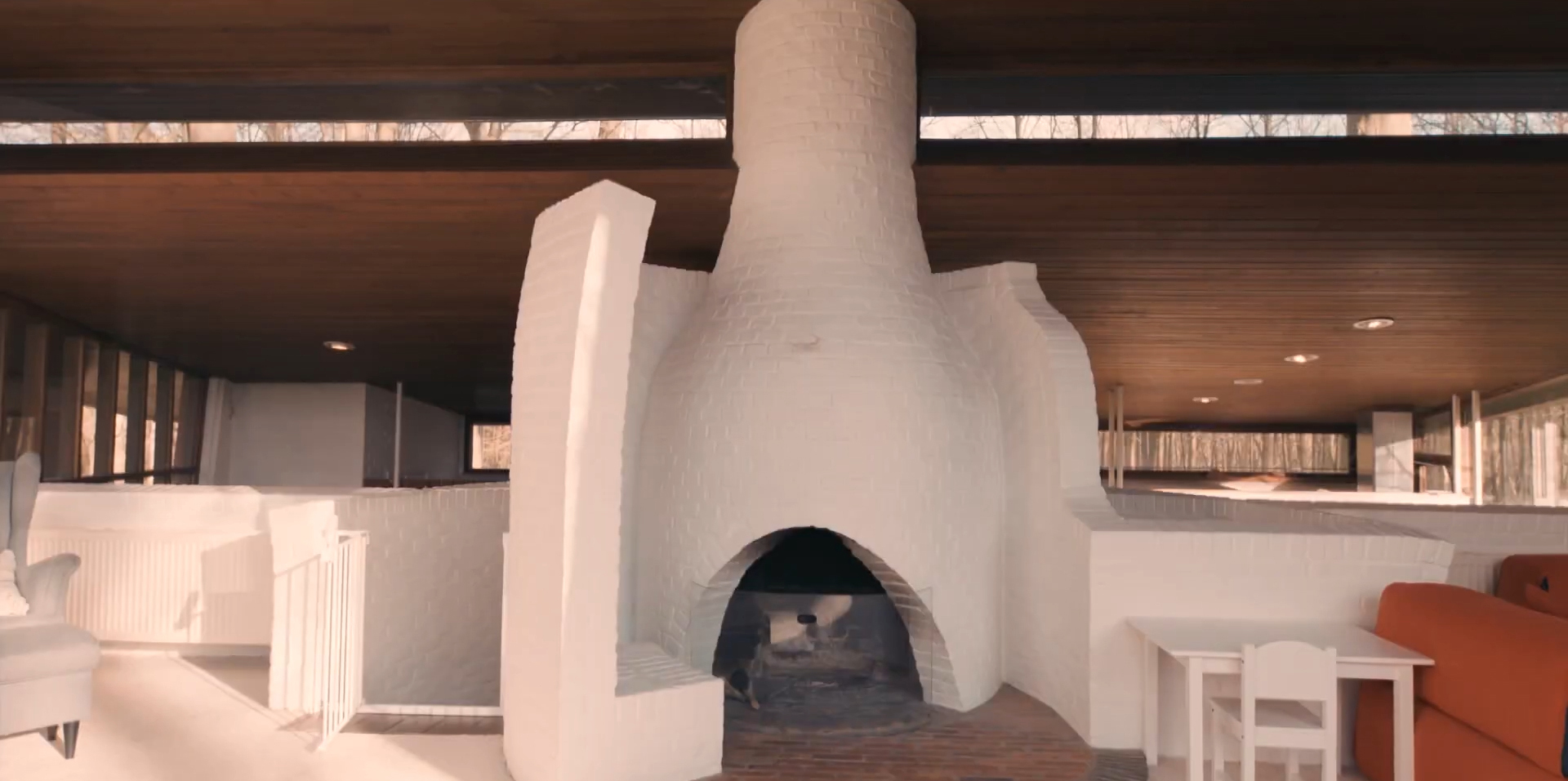 Le Corbusier Builds Modern Monastery (1961) – LL’Editions